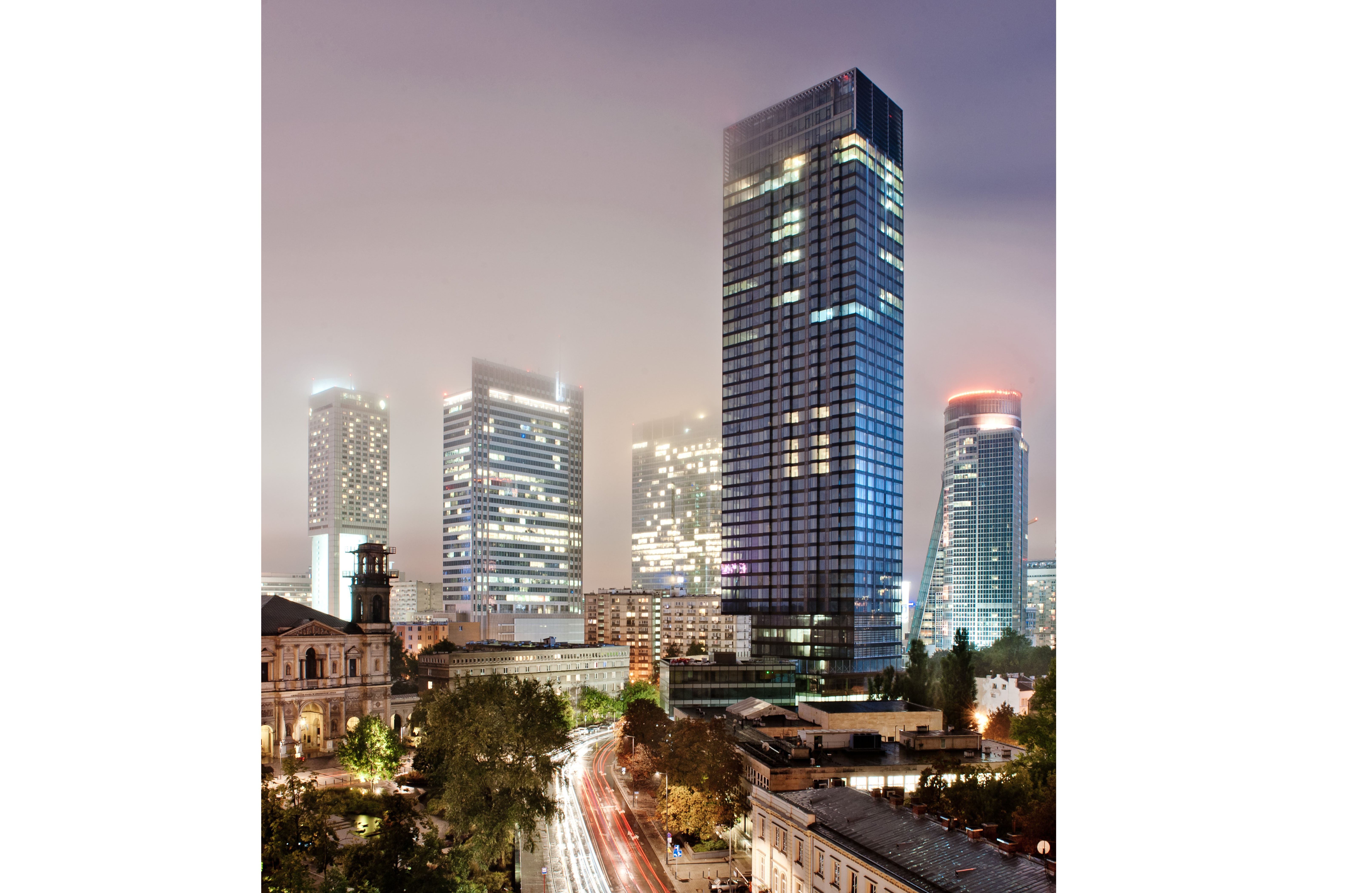 Cosmopolitan Luxury Apartments | Epstein