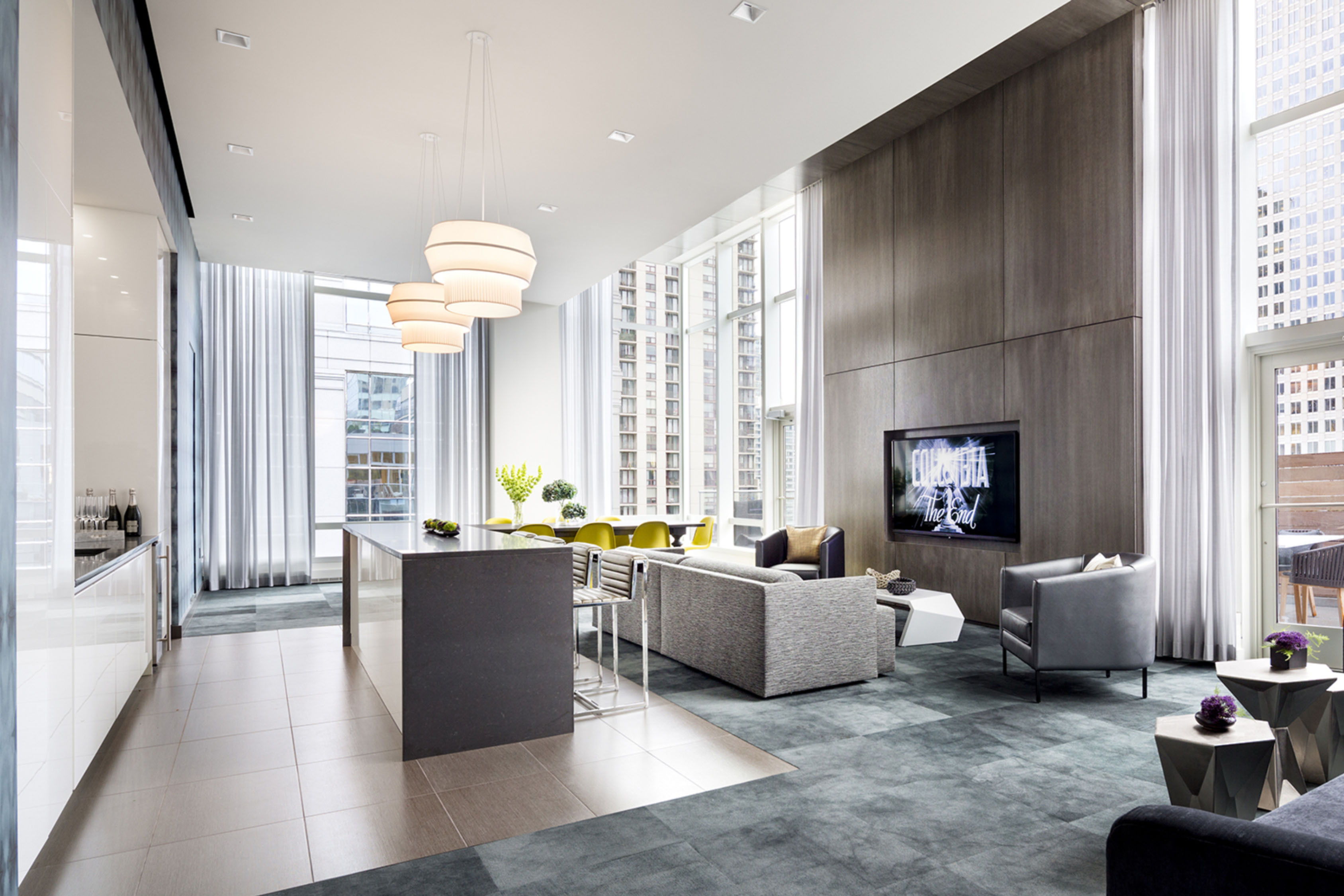 111 West Wacker Residential High-Rise Building | Epstein