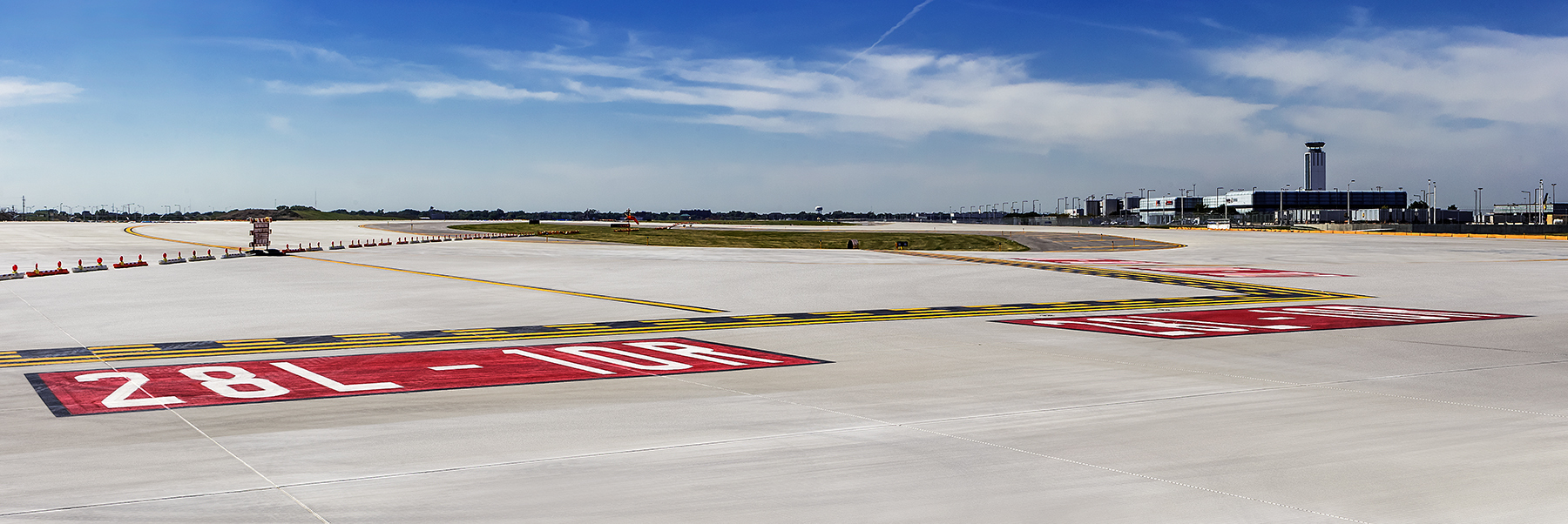 O'Hare's Runway 10R-28L Fully Commissioned! | Epstein